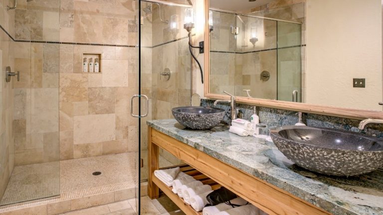 Rooms and Suites | Salishan Coastal Lodge - Oregon Coast Hotels