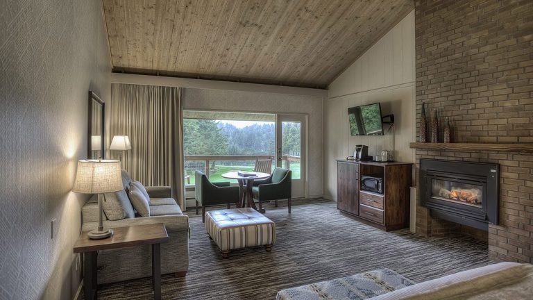 Rooms & Suites | Salishan Coastal Lodge